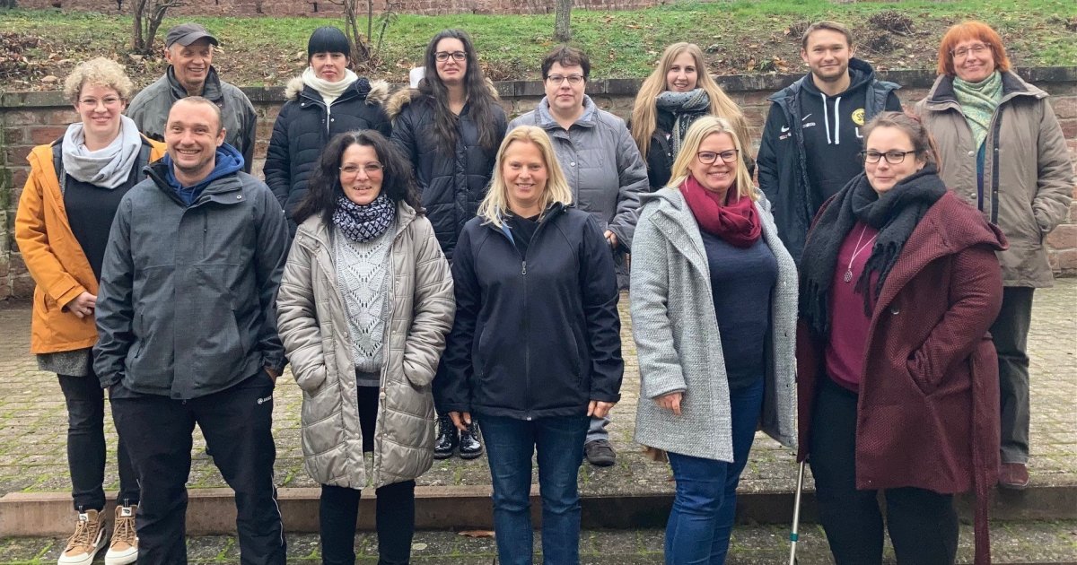 13 ErzieherInnen erhalten Zertifikate | Landkreis Südwestpfalz