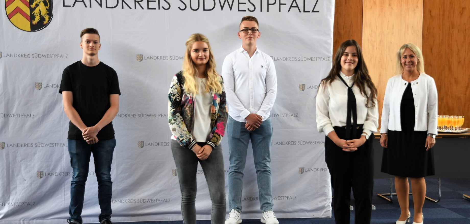 Nachwuchskräfte starten Beamtenlaufbahn | Landkreis Südwestpfalz